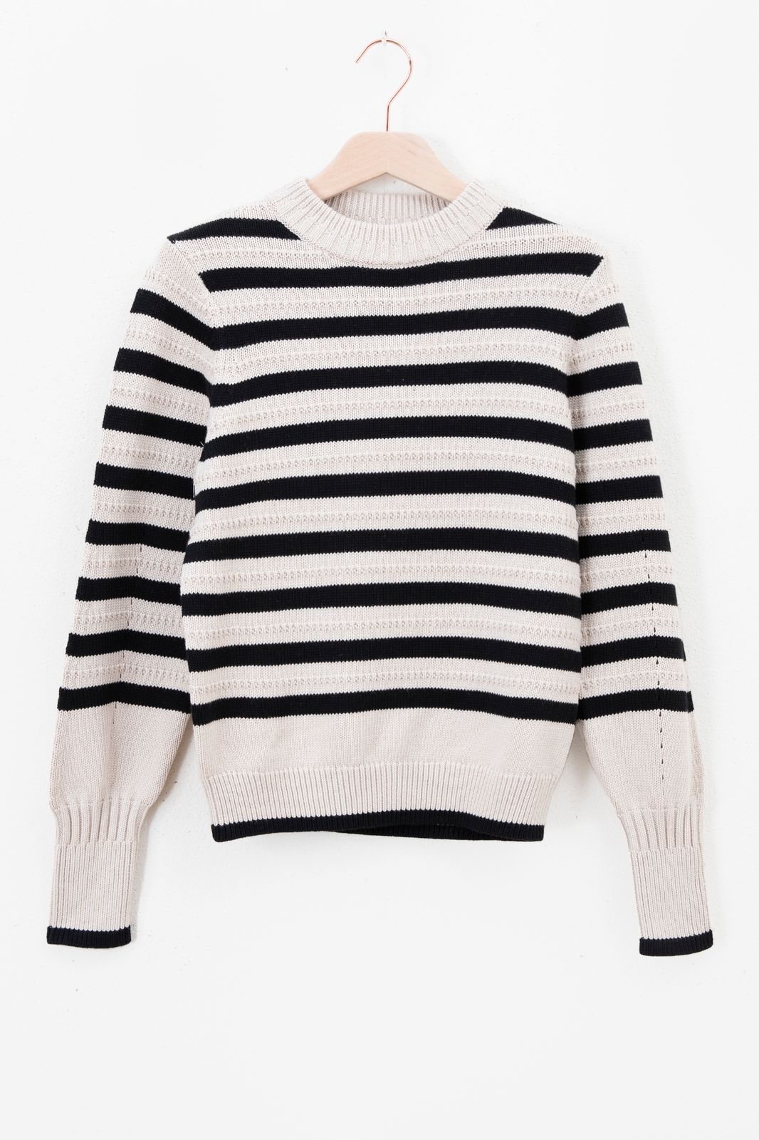 Gestreifter Pullover - beige